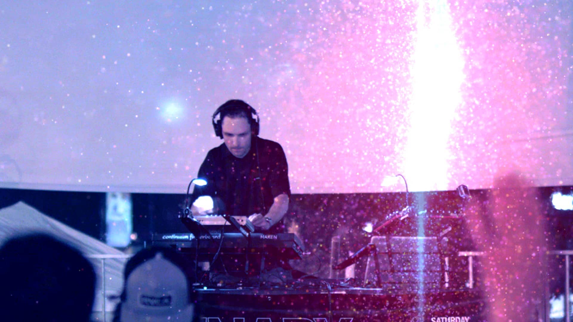 Artist Interview Julius Dobos – Part II | sonible Blog